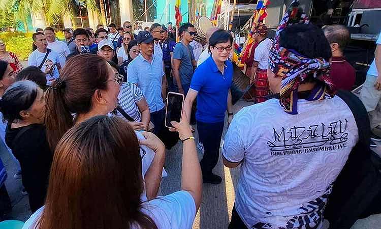 Abalos praises women of Davao de Oro on Bulawan Festival