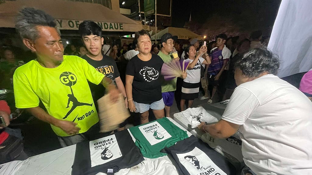 Supporters of Duterte hold peaceful rallies in Cebu City