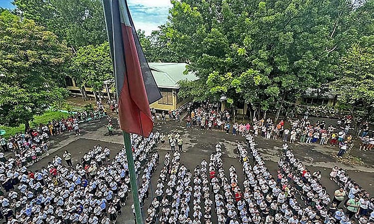 DepEd conducts consultations for shift to trimester system