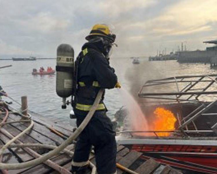 Speedboat catches fire; Basilan town mayor, 9 others hurt
