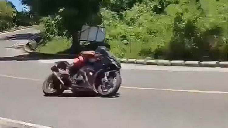 Motorcycle rider dead in Transcentral Highway crash
