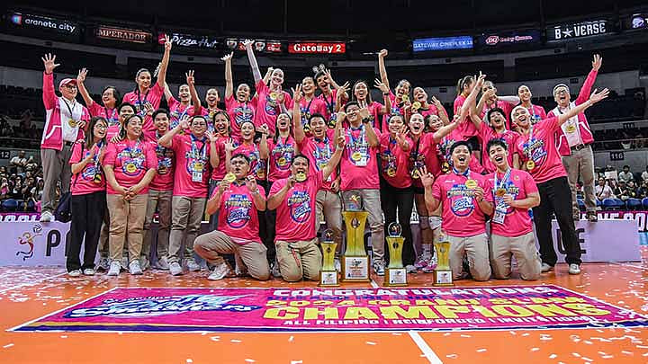 Creamline midaog nga Team of the Year