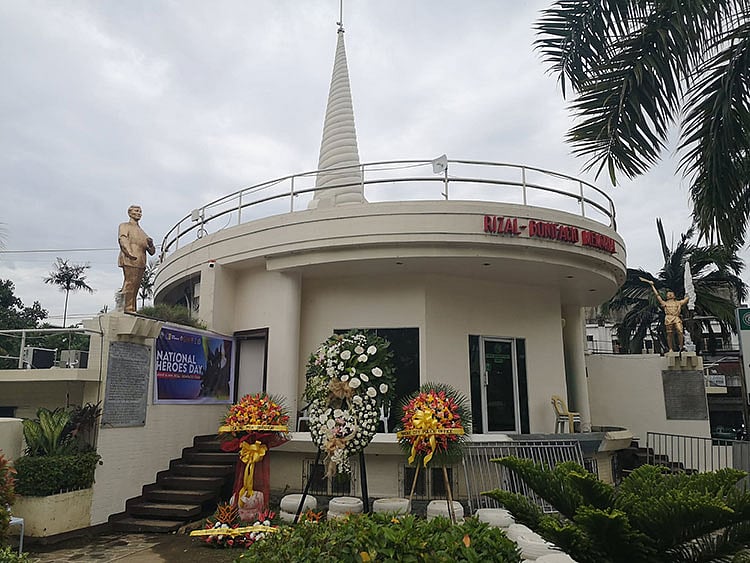 Mandaue nagtukod og e-library