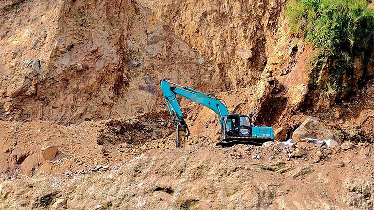 19 Cebu quarry operators face permit revocation