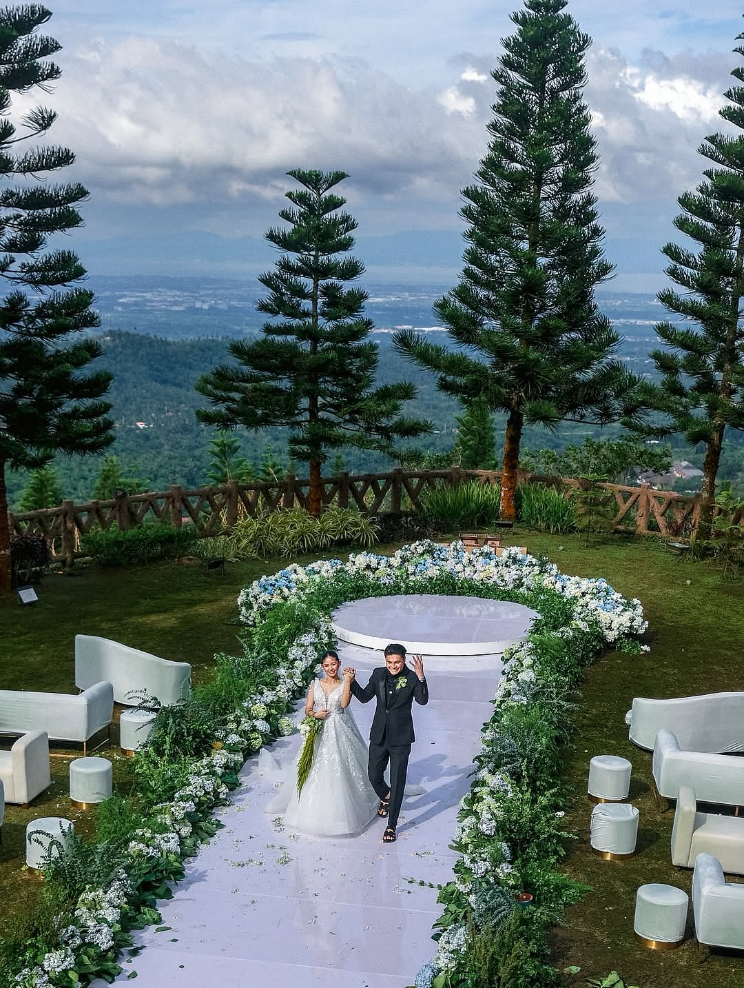 Ronnie Alonte, Loisa Andalio are now married