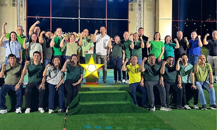 Davao de Oro Lights 1st Giant Christmas Tree for Paskuhan