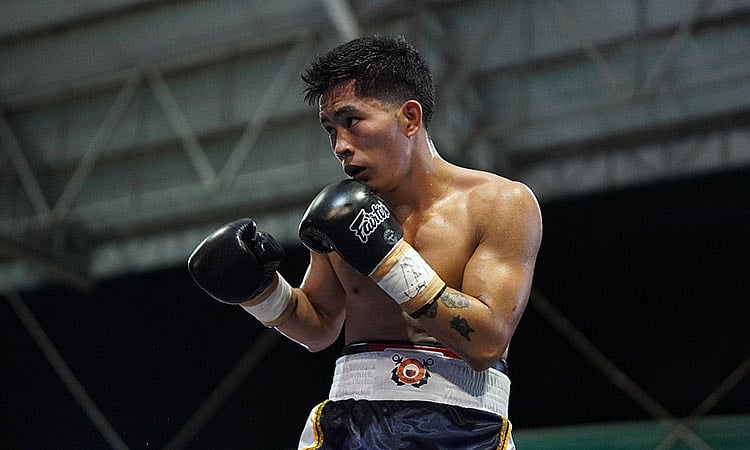 Laspona's Stunning Round 2 Knockout Victory
