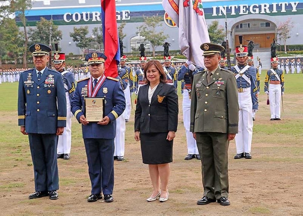 'Bato' to PMA cadets: Abide by the honor code
