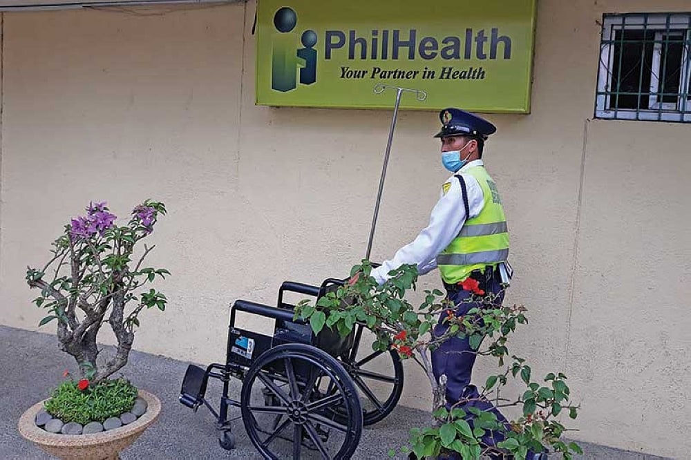 PhilHealth expands hotline operation, opens more contact points