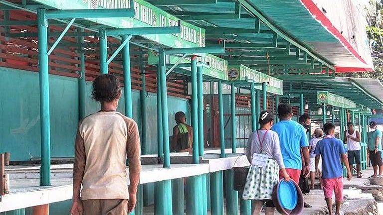 Council raises concerns over fencing Pasil Fish Market