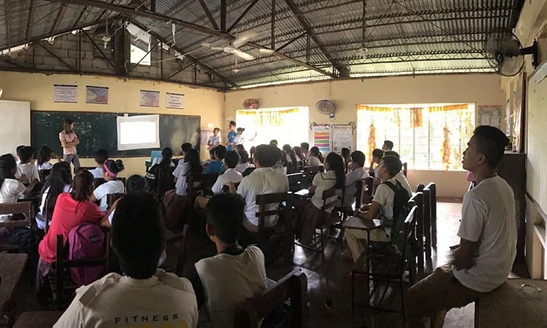 DepEd to hire, renew over 7,000 school admin personnel DepEd to hire, renew over 7,000 school admin personnel