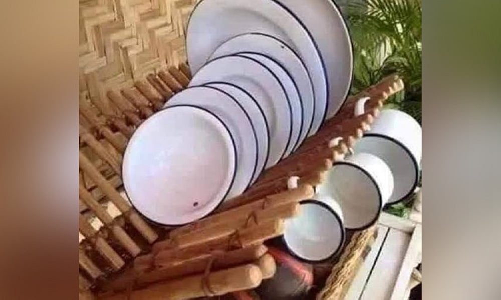 Ginang niulbo sa kasuko; plato, kaguran gisikwat
