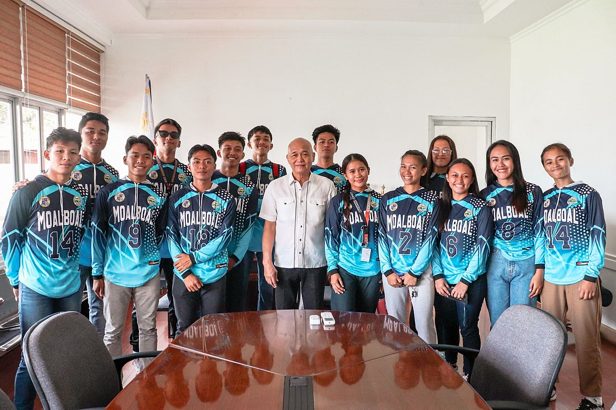 Moalboal women’s volleyball team kampyon