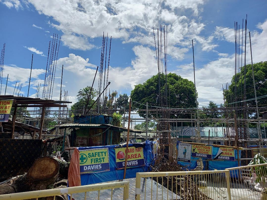 Construction of 4-storey building at elem. school 25% completed