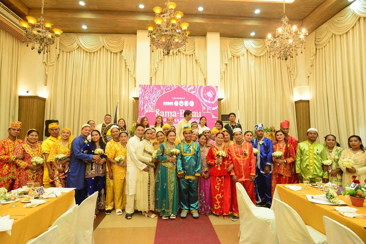 1st Sama-Bajau civil mass wedding sa CV gipahigayon