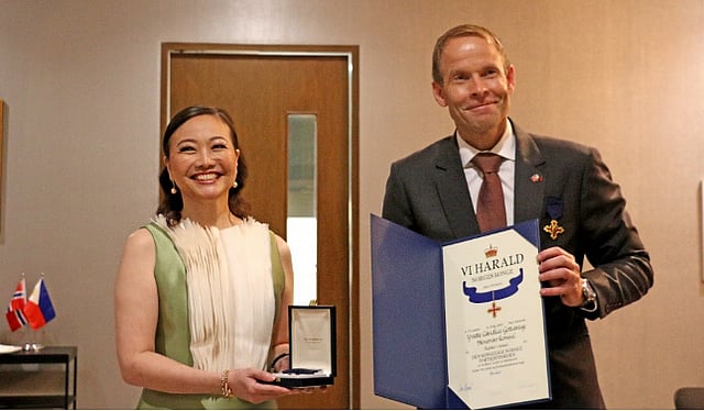 Norway’s Honorary Consul receives the Royal Norwegian Order of Merit