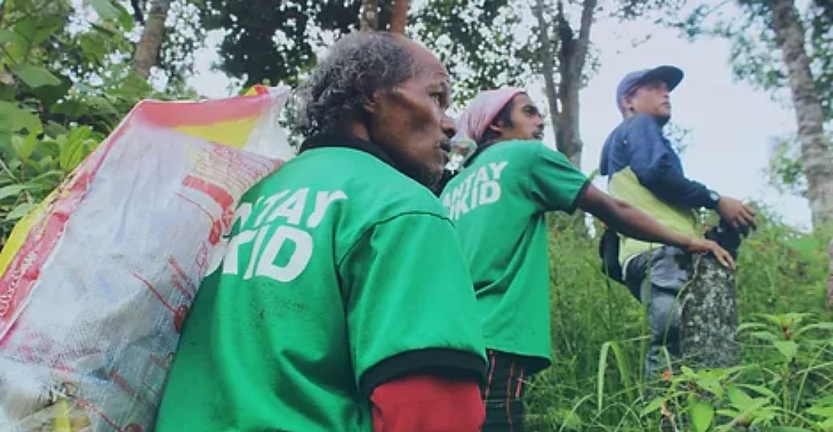 Crowdfunding campaign to provide PPE for forest guards in the Philippines
