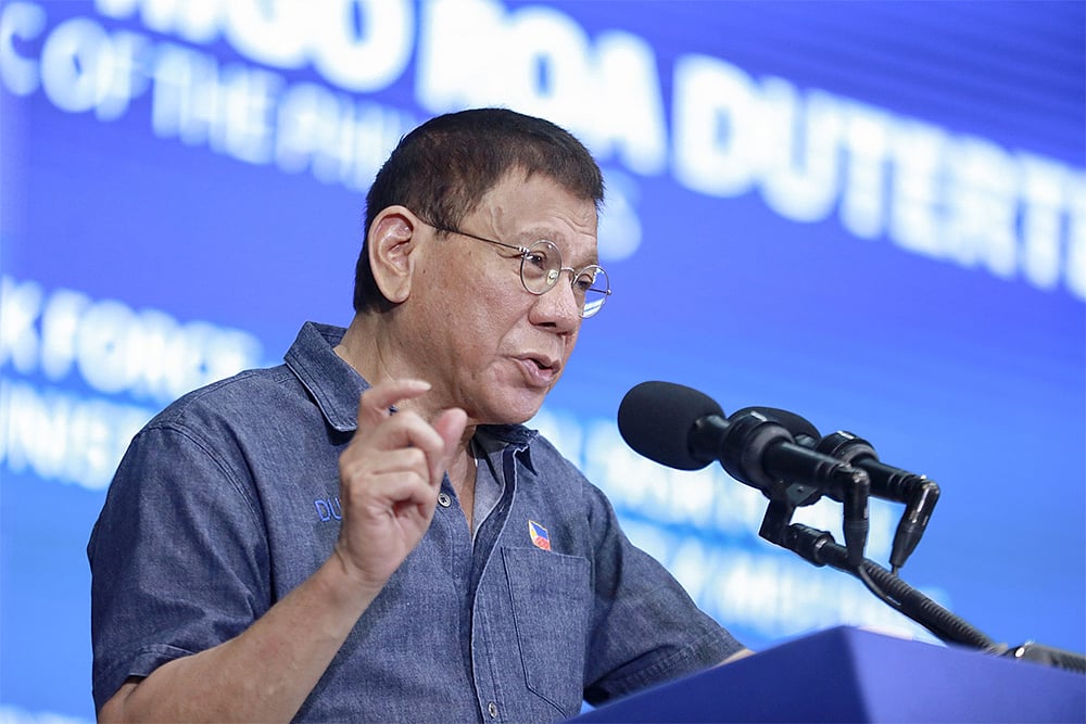 Rodrigo Duterte summoned by prosecutor for allegedly threatening a lawmaker
