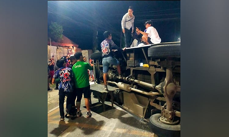 Modern jeepney that overturns in Mandaue placed under 30-day suspension