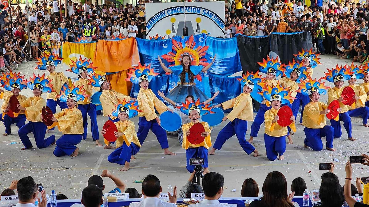 Street dance tilt marks 252nd San Simon day