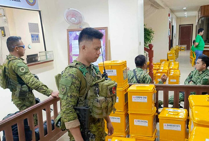 Westmincom troops return to stations after pool duty: THE joint task ...