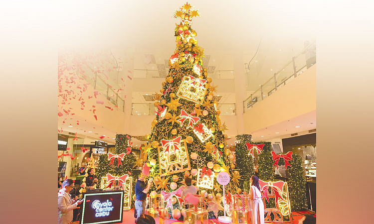 Christmas Magic at Ayala Center Cebu: Unwrap the Present with Symphony ...