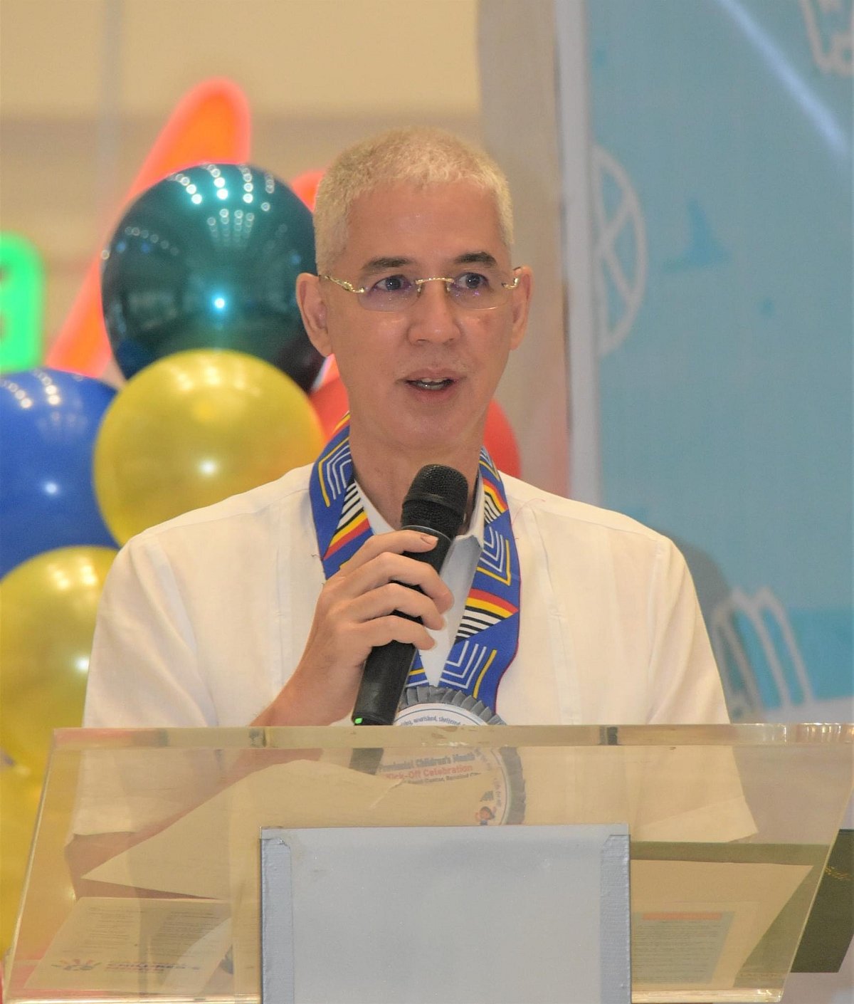 Negros Occidental Governor Lacson Contemplates Issuing EO for Face Mask Use