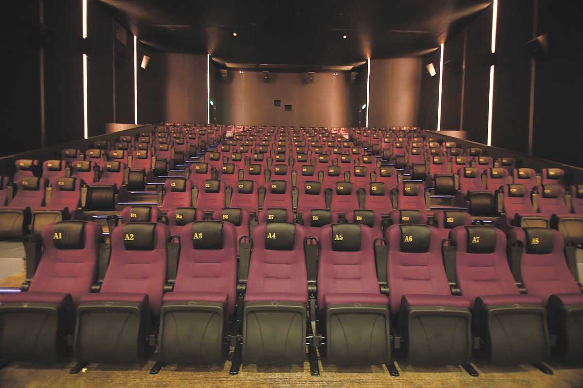 NUSTAR Premier Cinemas: A Luxurious Movie Experience at The Mall, Cebu City