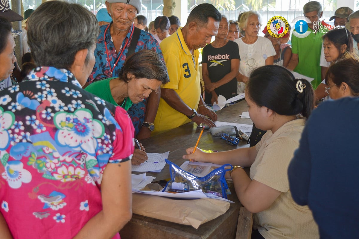 San Carlos City Senior Citizens Receive Doubled Social Pension Under RA ...