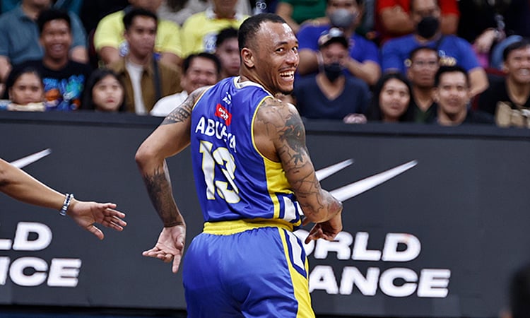 Abueva slapped with P100K fine; apologizes to Gallent, Tautuaa for ...