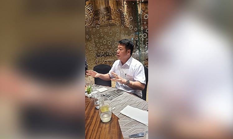 Former PDEA head Ruiz starts barangay youth sports program