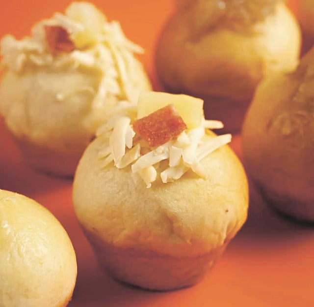 Bite-sized bliss: Buns Burger Bombs brings on the flavor