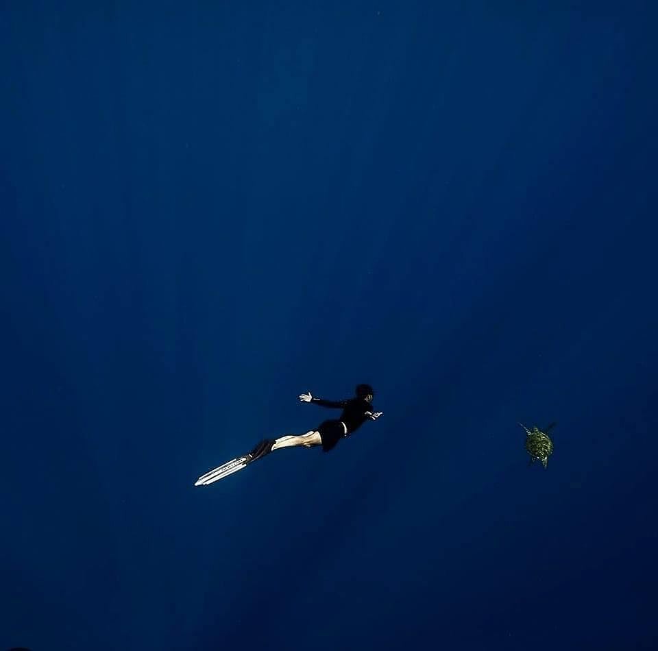 Meet Jeganiel Mahinay, the guide behind stunning underwater moments