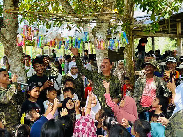 270 Basilan Town Residents Benefit from Good Friday Outreach Program ...