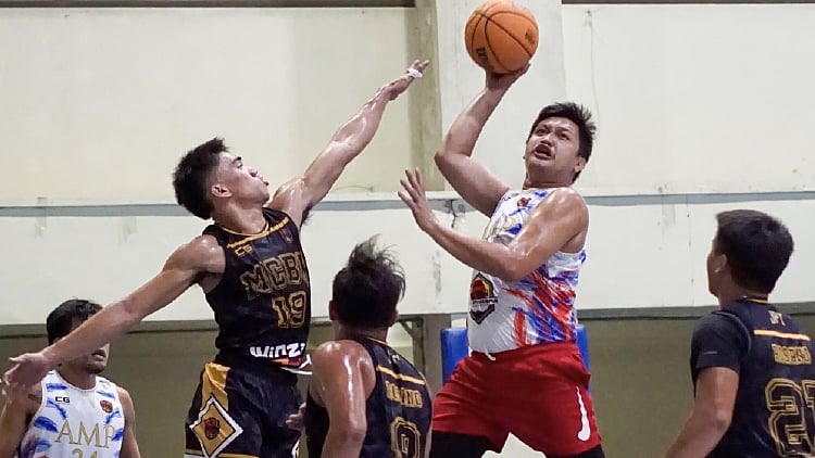 JPT survives CAT, makes final four