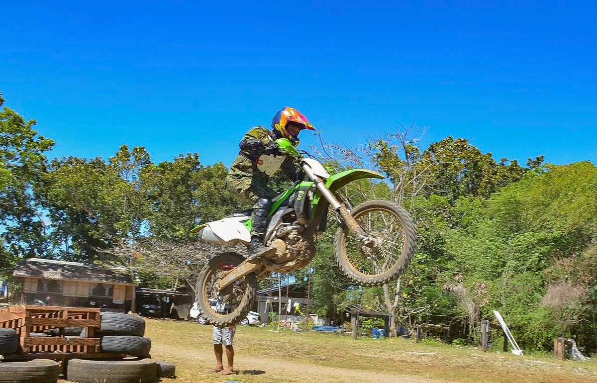 47 Policemen and Civilians Complete 16-Day Executive Motorcycle Riding ...