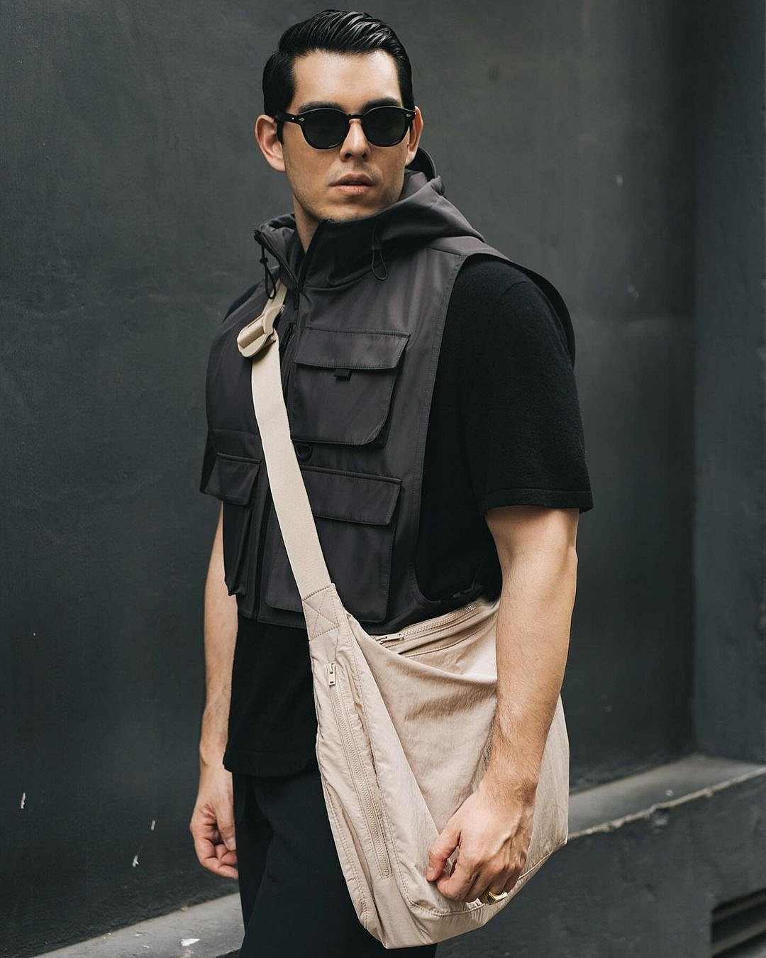 Raymond Gutierrez stuns in new Instagram photos