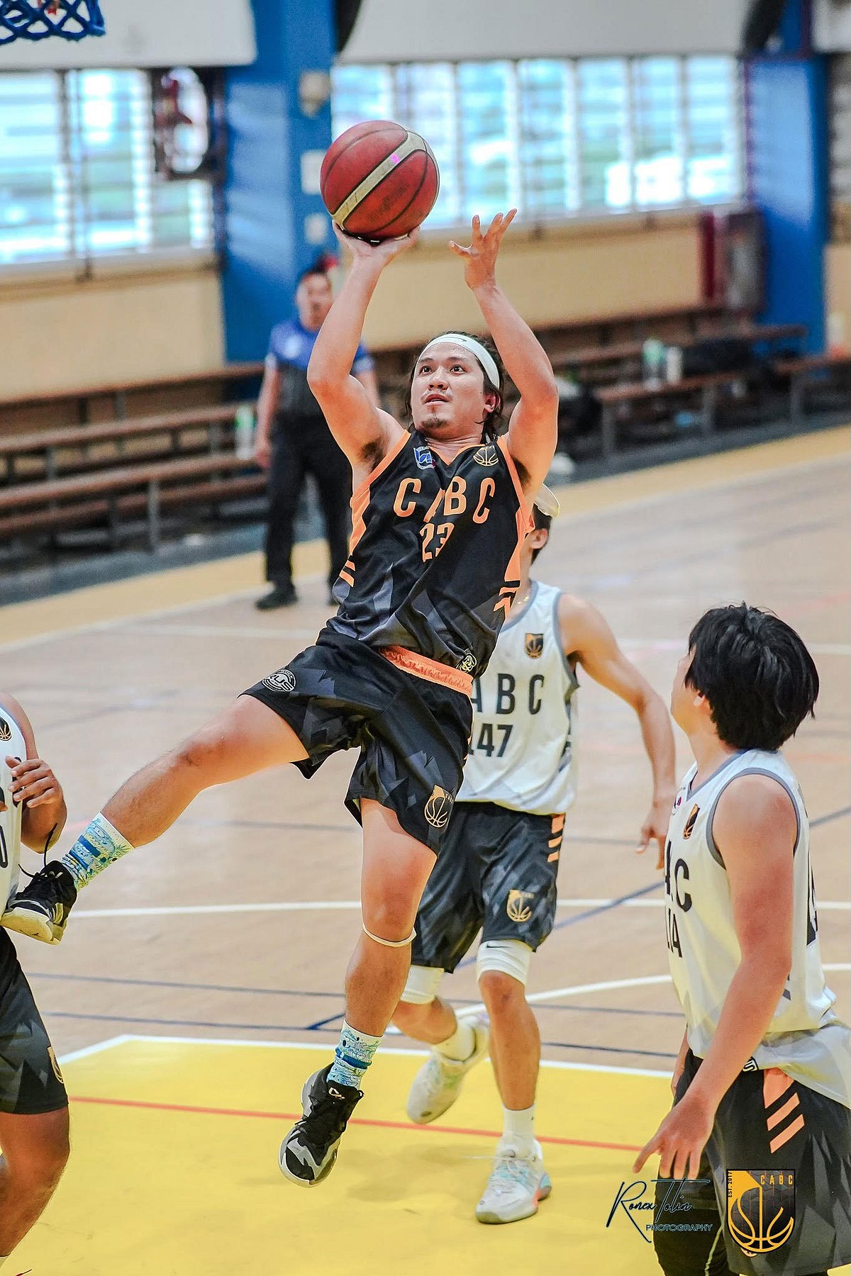 Undermanned Modern Windows routs Landlite in Corporate Cup