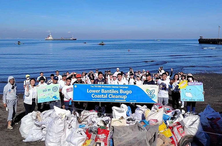 Volunteers cleanup coastal area in Barangay Bugo
