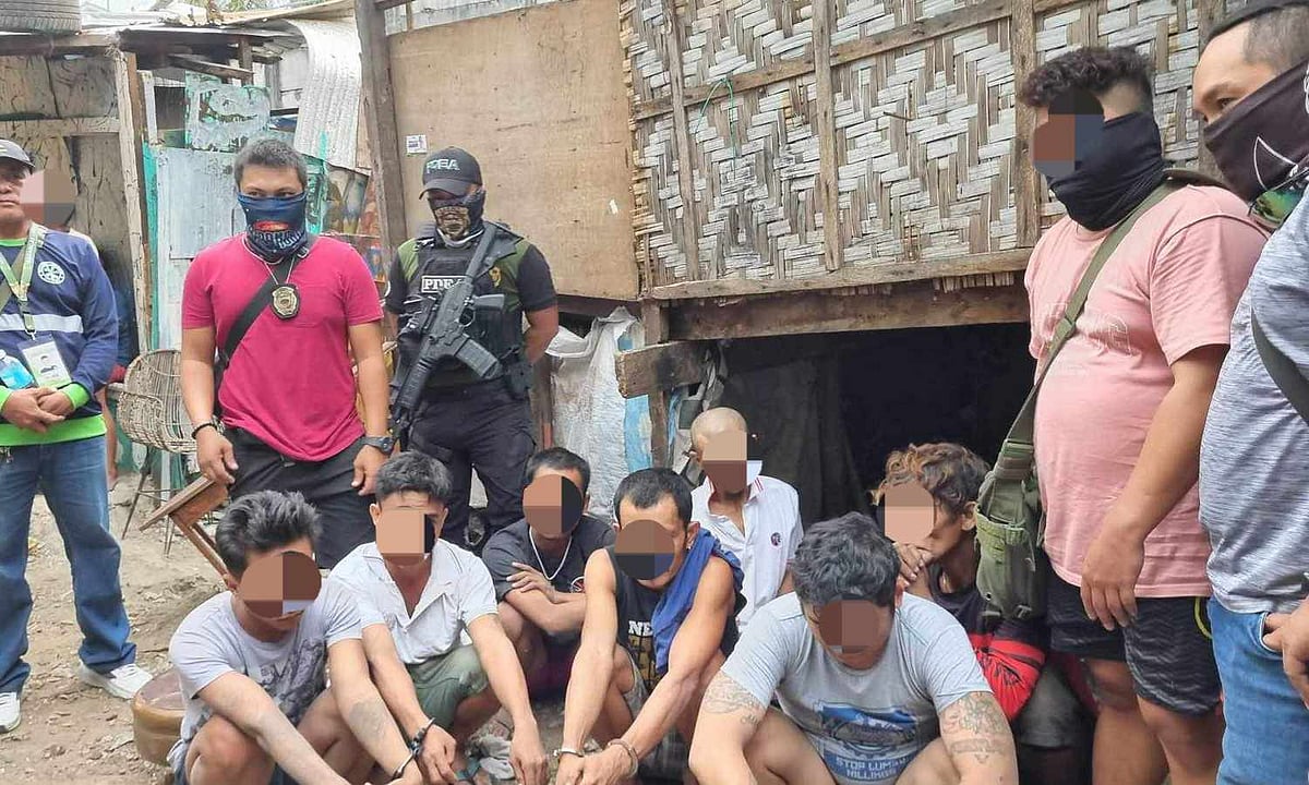 7 nabbed in drug den raid in Barangay Labangon