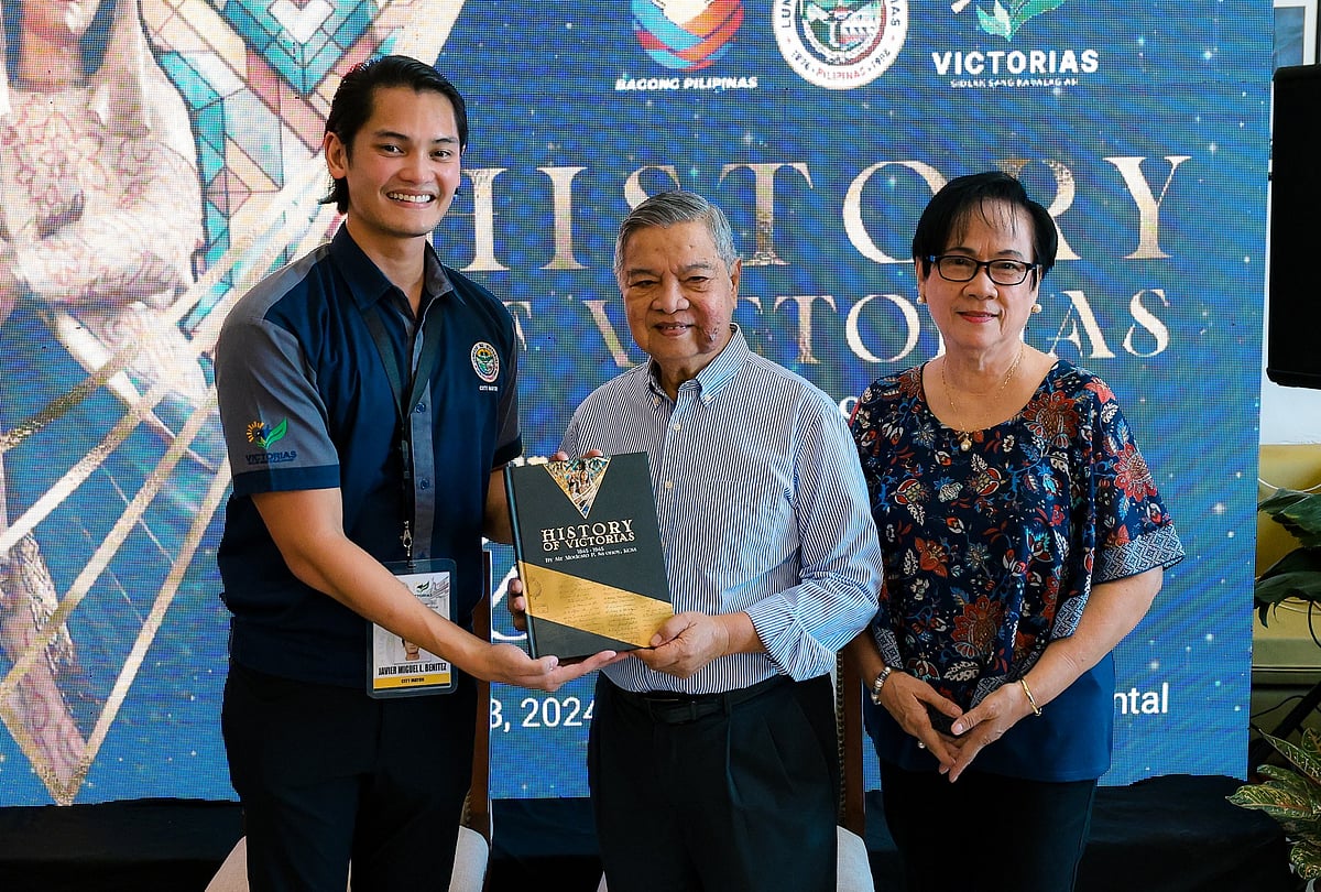 Victorias launches first history book