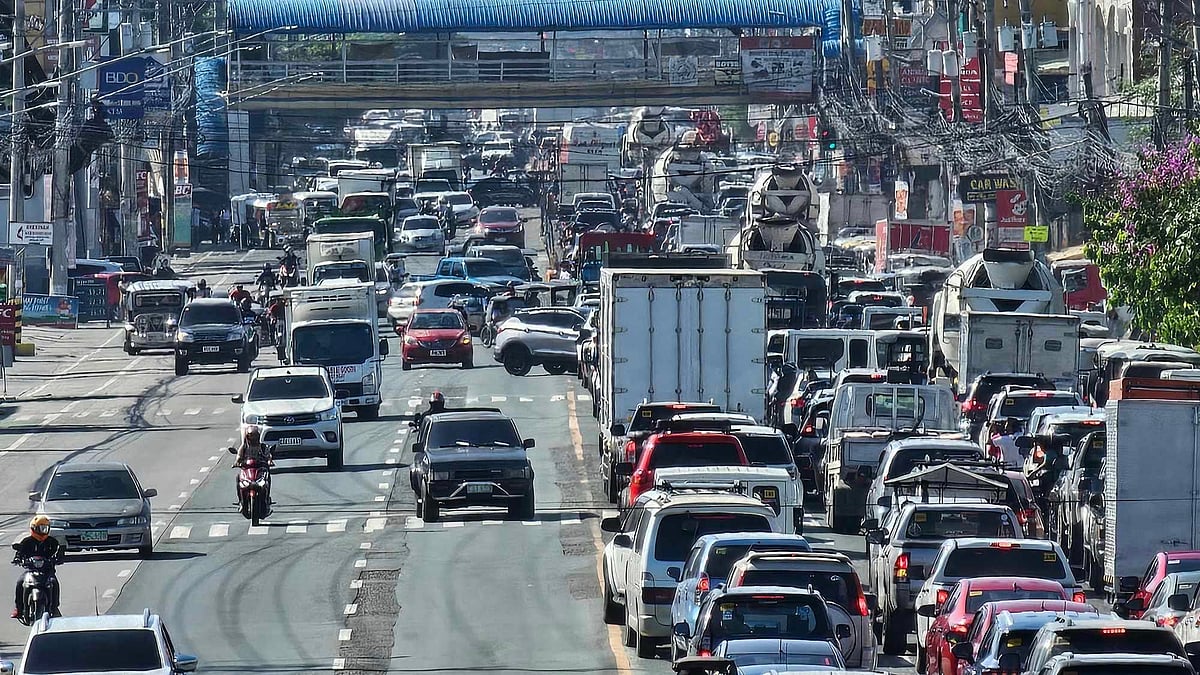 Traffic jam greets motorists in CSF on Thursday morning
