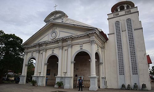 Super Suroy: 'A must-visit' nga mga simbahan sa Bohol (Part 1)