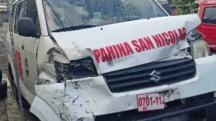 Barangay patrol car crashes into 6 people