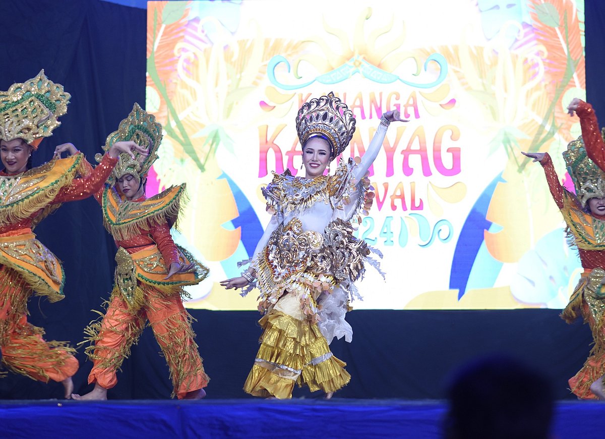 Inaanyayahan ng Bayan ng Kananga sa Leyte ang publiko sa Kaanyag ...