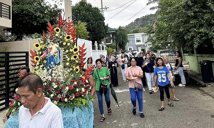 Maryville Subdivision mipahigayo'g prosisyon