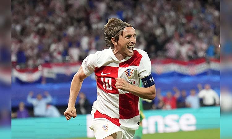 Real Madrid extends Luka Modric’s contract