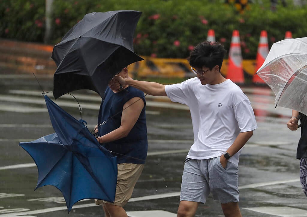 Taiwan sees flooding and landslides from Typhoon Gaemi