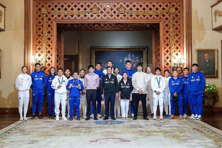 Marcos honors Filipino Olympians