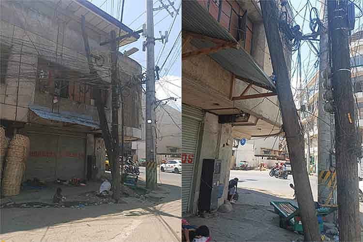 Leaning post on Panganiban-Magallanes Street